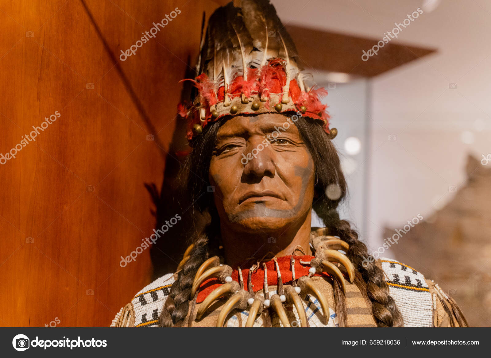 Sorcerer Mask Ancient Mask Sorcerer One Indian Tribes — Stock Editorial ...