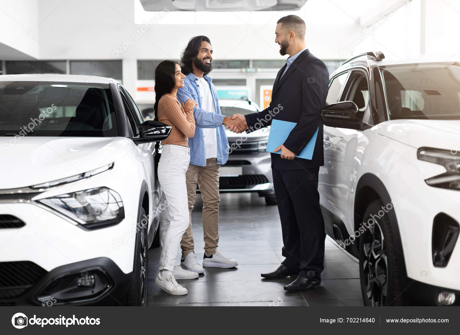 Warm Smile Clipboard Hand Professional Car Advisor Stands Discussing ...