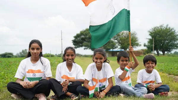 Indian student team Stock Photos, Royalty Free Indian student team ...