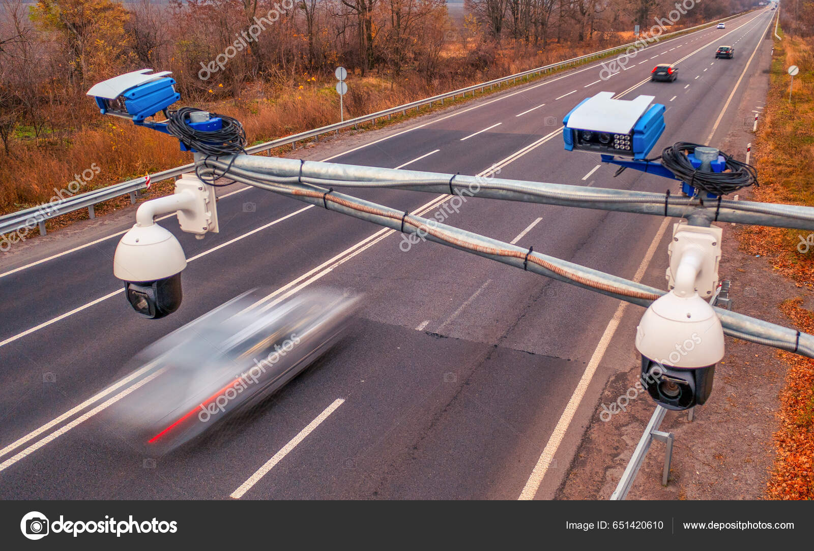 Surveillance Camera Stationed Busy Freeway Records Every Vehicle Drives ...