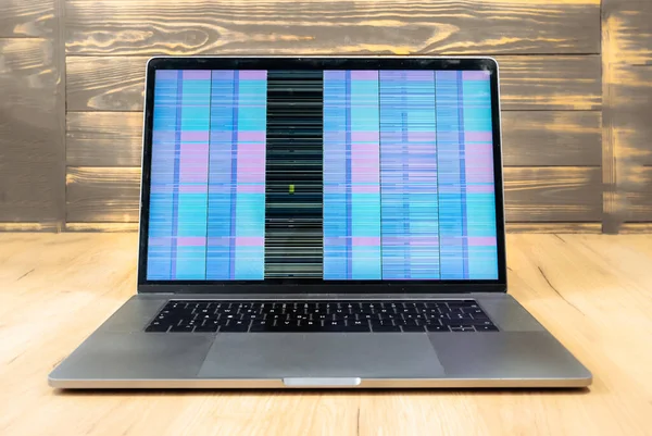 Cracked laptop screen Stock Photos, Royalty Free Cracked laptop screen ...