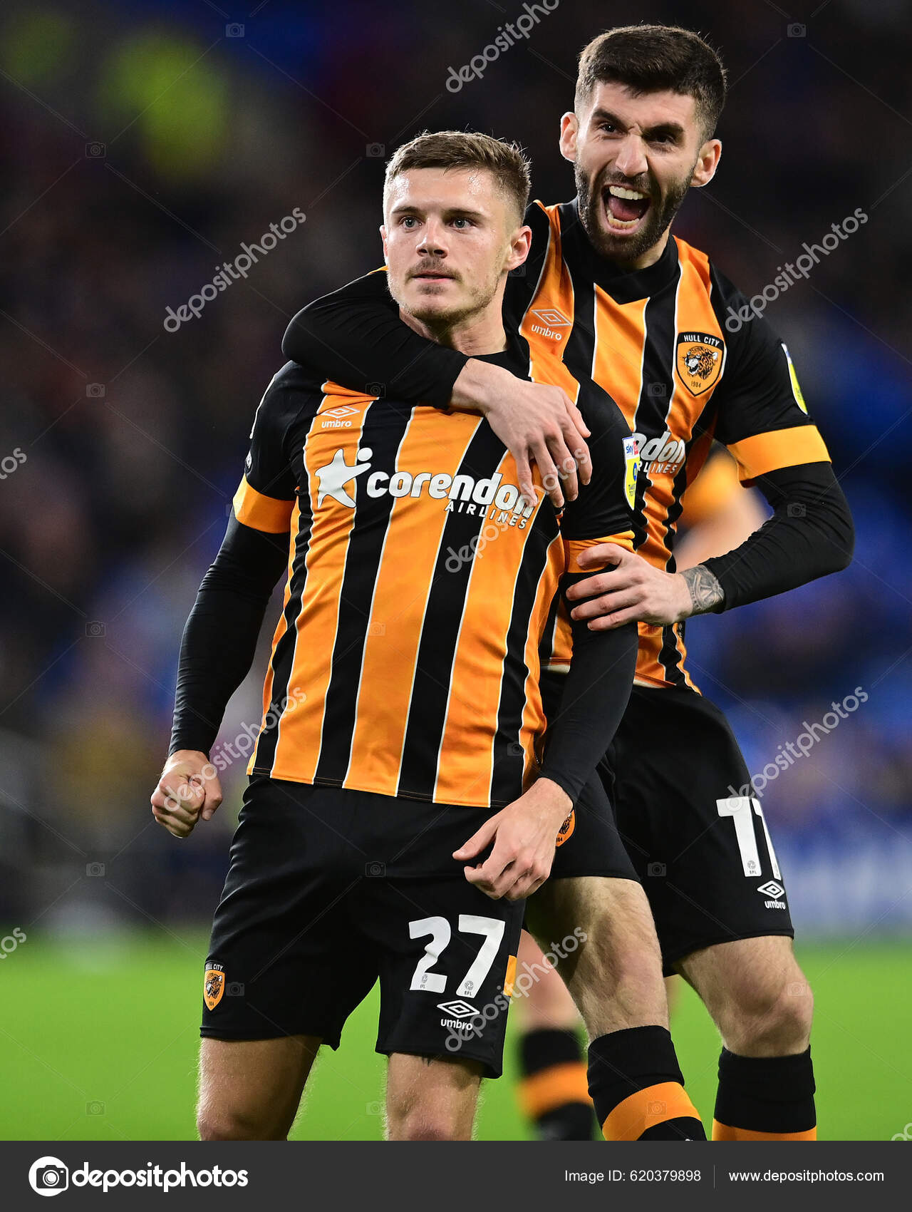 Regan Slater Hull City Celebrates Scoring His Side's Second Goal ...
