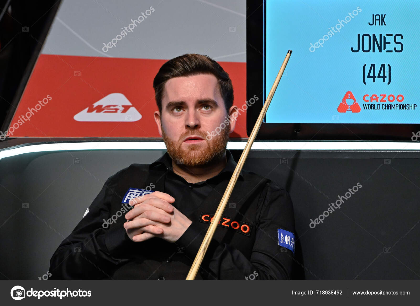 Jak Jones Reage Durante Campeonato Mundial Cazoo 2024 Final Crucible ...