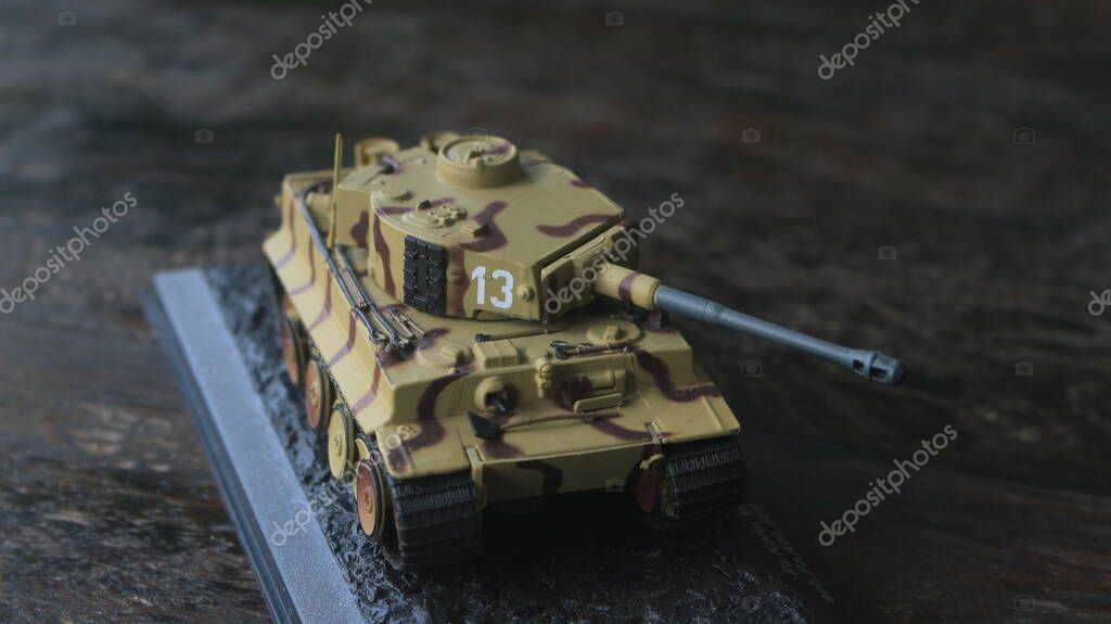 miniatura artística del Tiger Tank, este tanque pesado alemán de la era ...