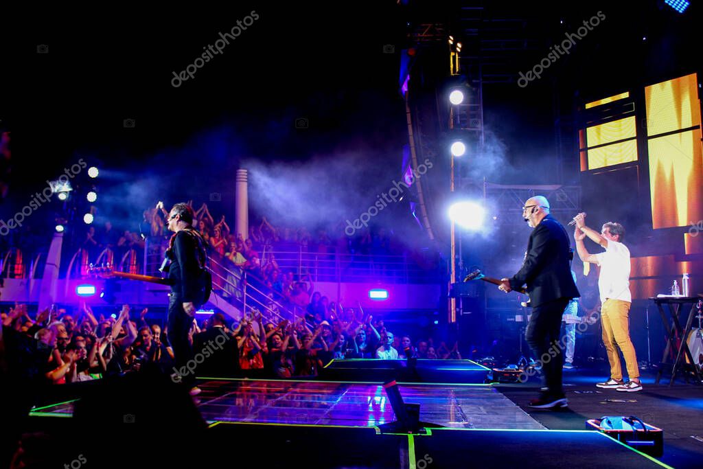 El cantante brasileño Daniel, celebra 40 años de carrera musical a ...