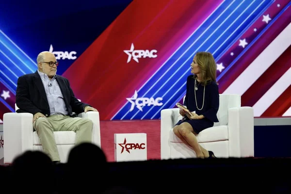 Mark Levin y Julie Strauss Levin en CPAC Covention Protecting America ...