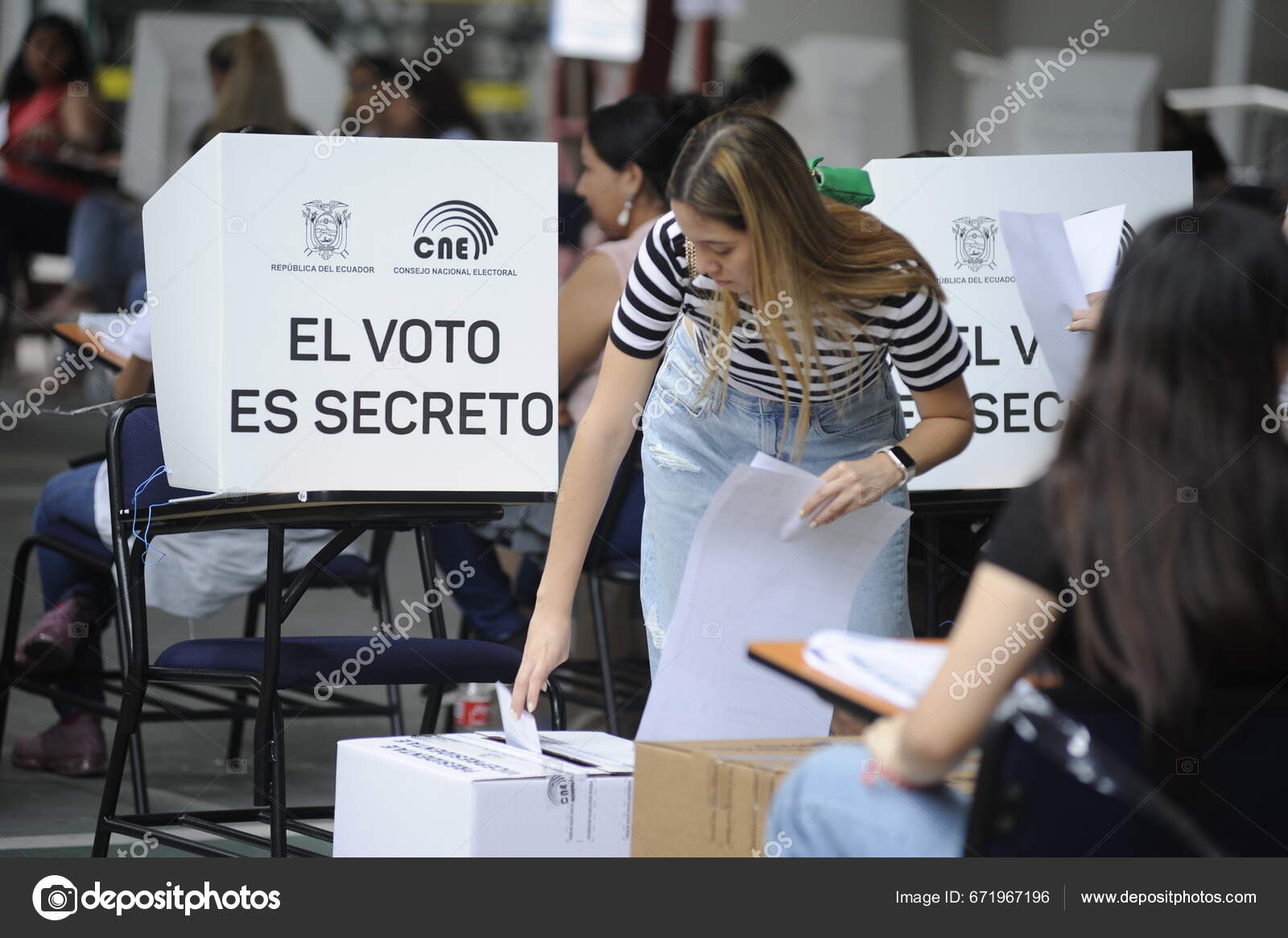 Voting Election Ecuador August 2023 Guayaquil Ecuador Ecuadorians Seen ...