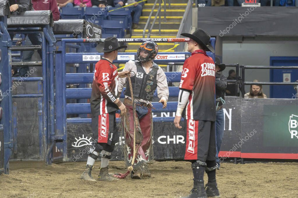 2024 Profesional Bull Riders Pendleton Whisky Velocity Tour en ...