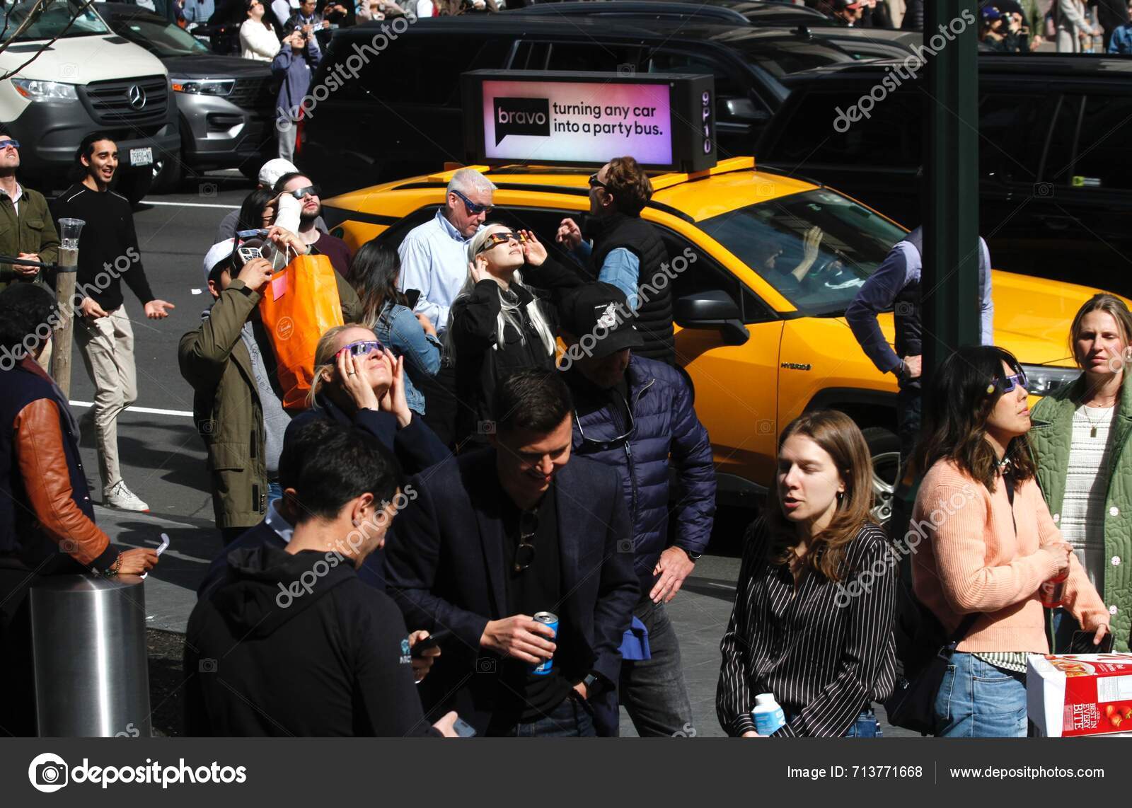 Solar Eclipse Seen New York April 2024 New York Usa — Stock Editorial ...