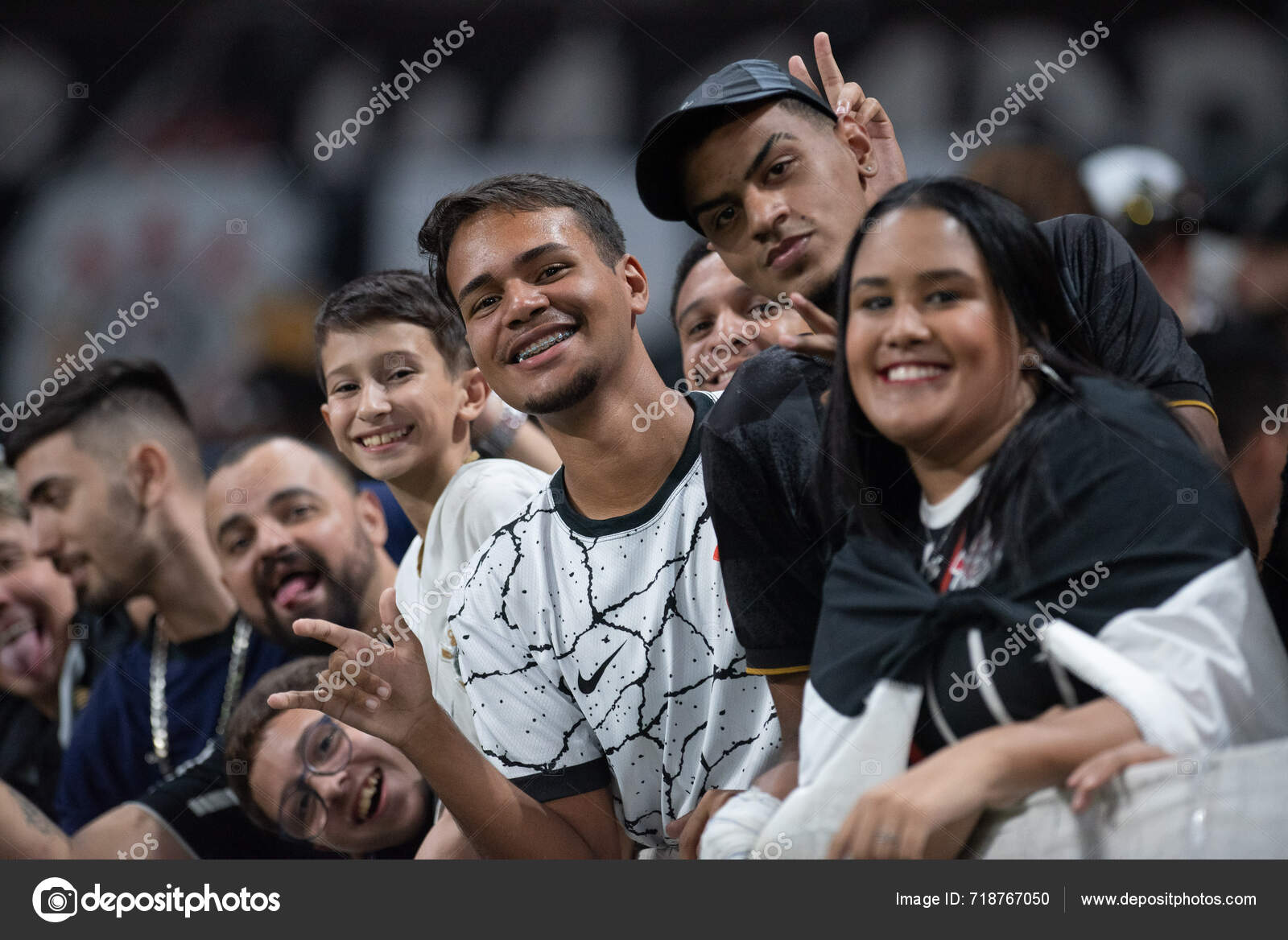 Sao Paulo Brasil 2024 Brasileirao Corintios Mayo 2024 — Foto editorial ... Sao Paulo Brasil 2024 Brasileirao Corintios Mayo 2024 — Foto editorial ...