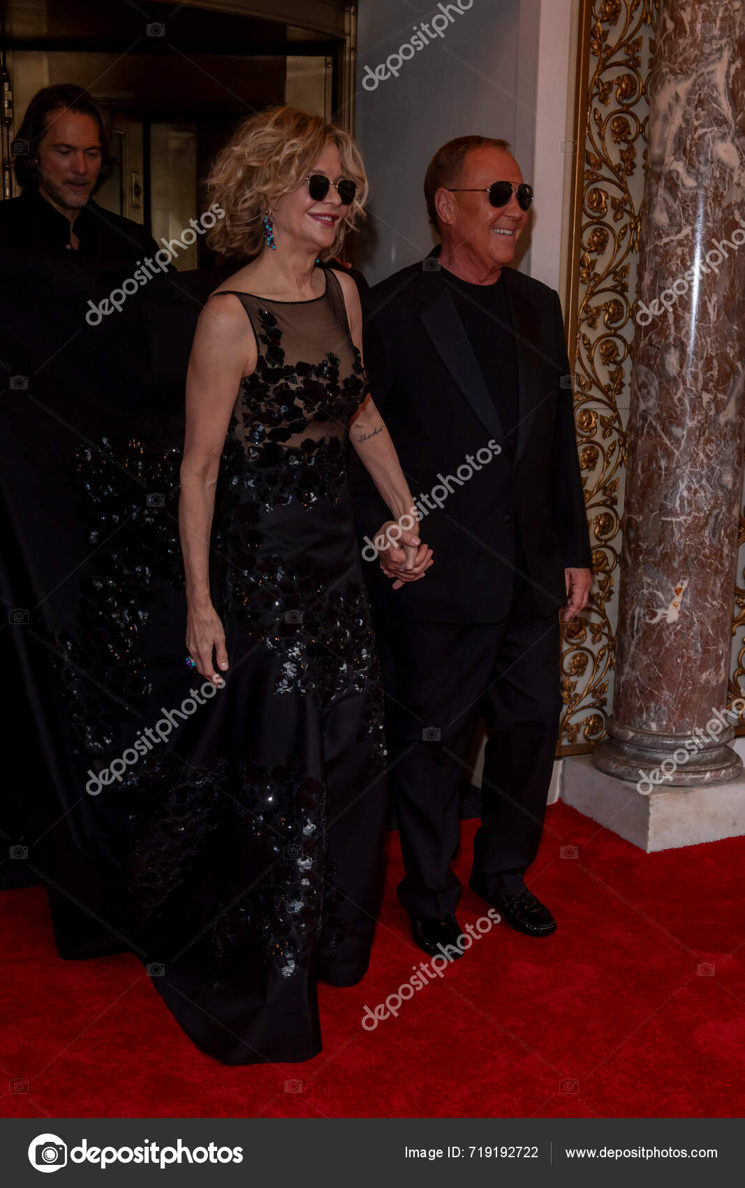 Pierre Hotel 2024 Met Gala Partures Inglês Maio 2024 Nova — Fotografia ...