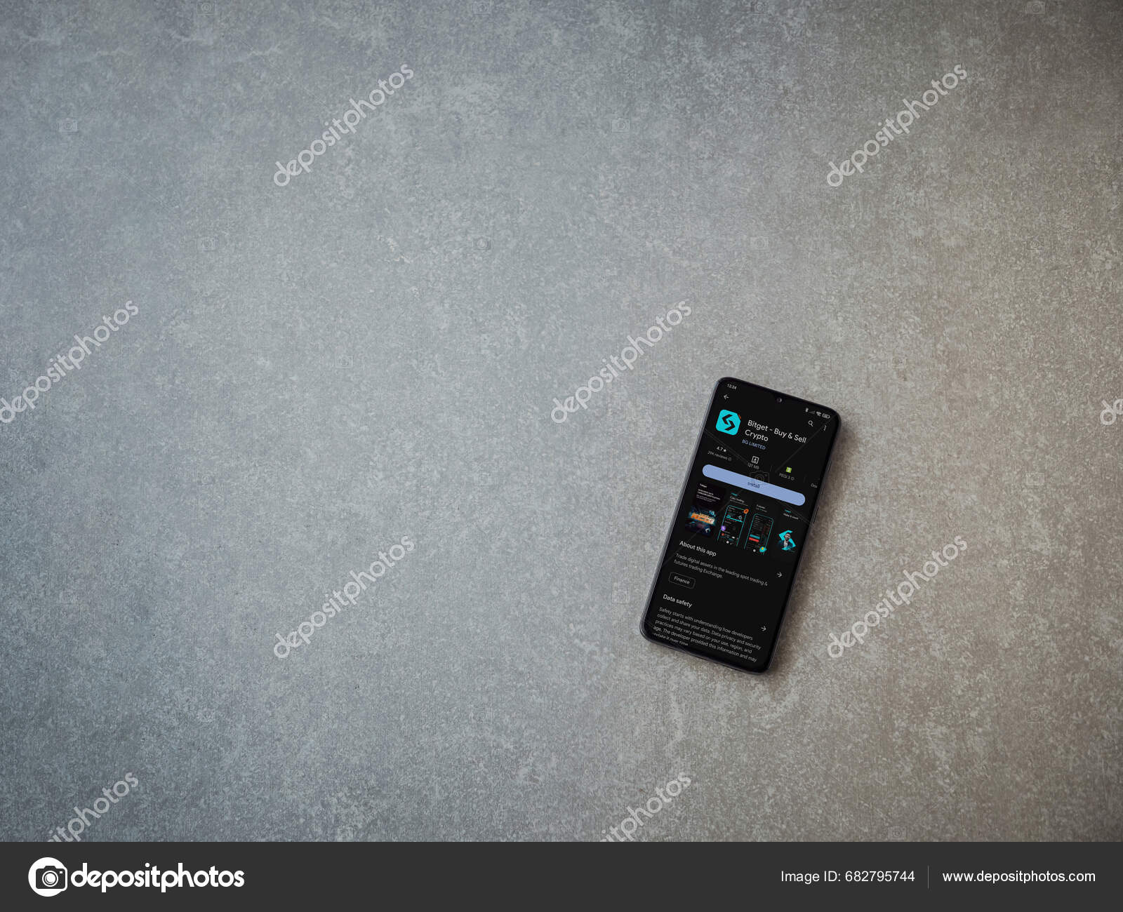 Lod Israel July 2023 Bitget App Play Store Page Smartphone – Stock ...