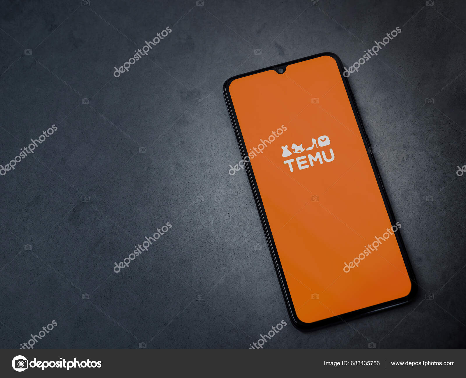 Lod Israel July 2023 Temu App Launch Screen Smartphone Dark – Stock ...