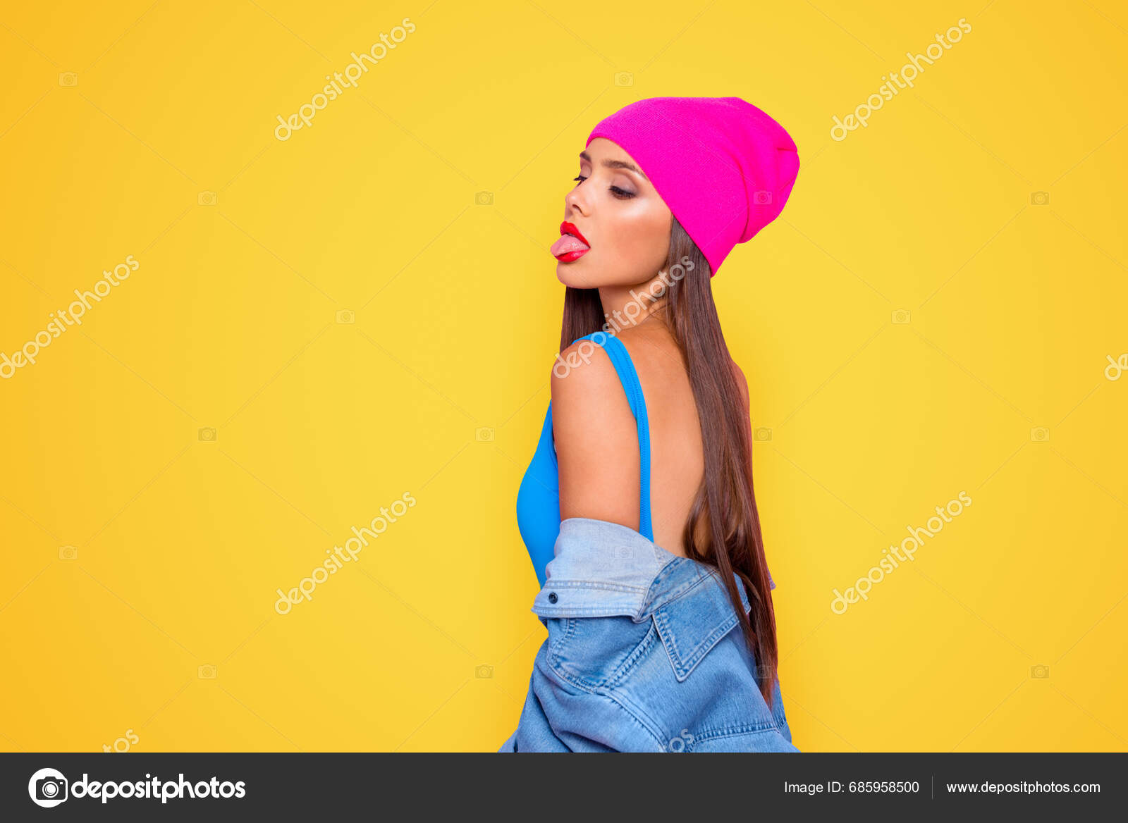 Side Profile View Photo Portrait Attractive Confident Charming Gorgeous ...