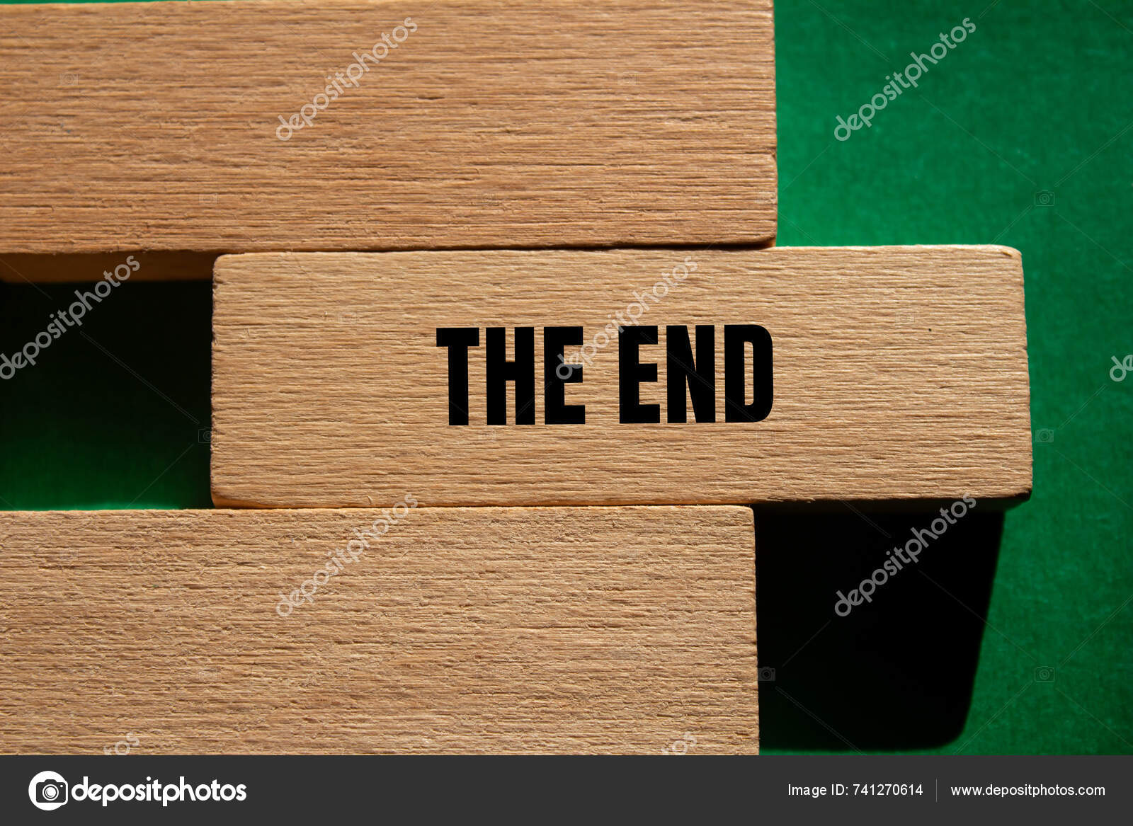 End Message Written Wooden Block Green Background Conceptual End Symbol ...