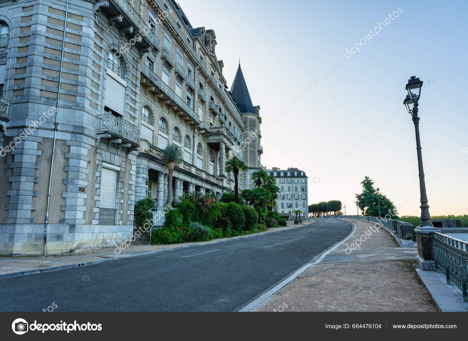 Boulevard Pyrenees Old Historic Buildings Center Pau France — Stock ...