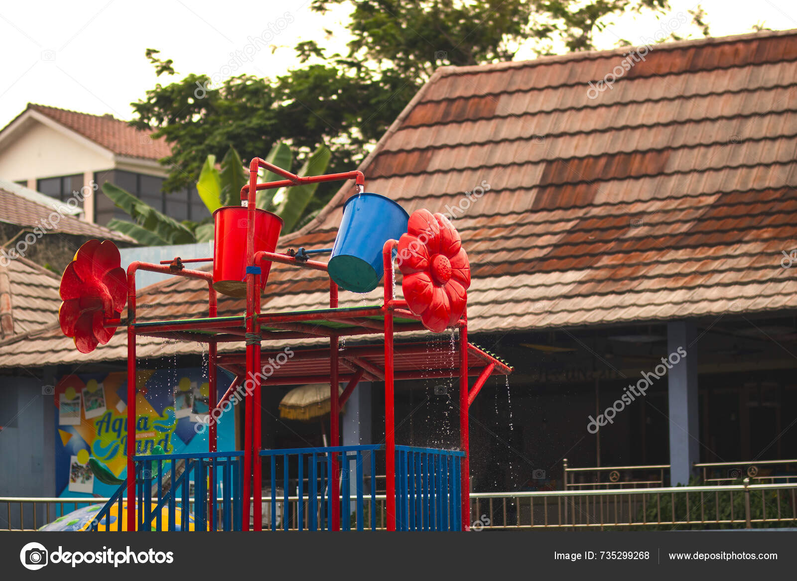 Water Spills Water Bucket Attraction Water Park Water Splash Tipping ...