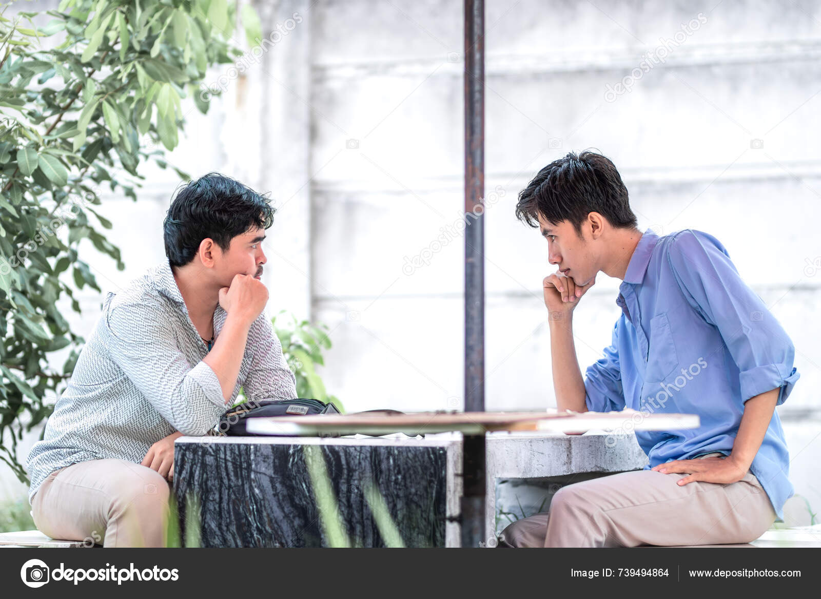 Two Men Arguing Each Other Park Men Suspect Each Other — Stock Photo ...