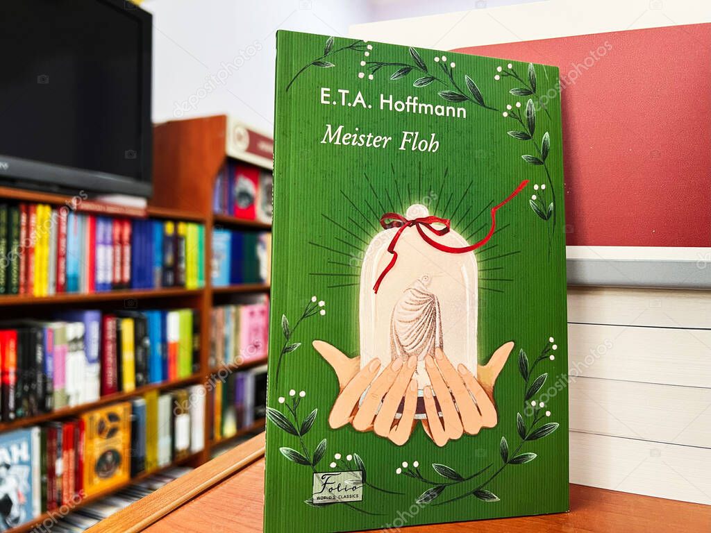 Lviv, Ucrania - 20 de febrero de 2025: Diseño de la portada de Meister Floh por E.T.A. Hoffmann ...