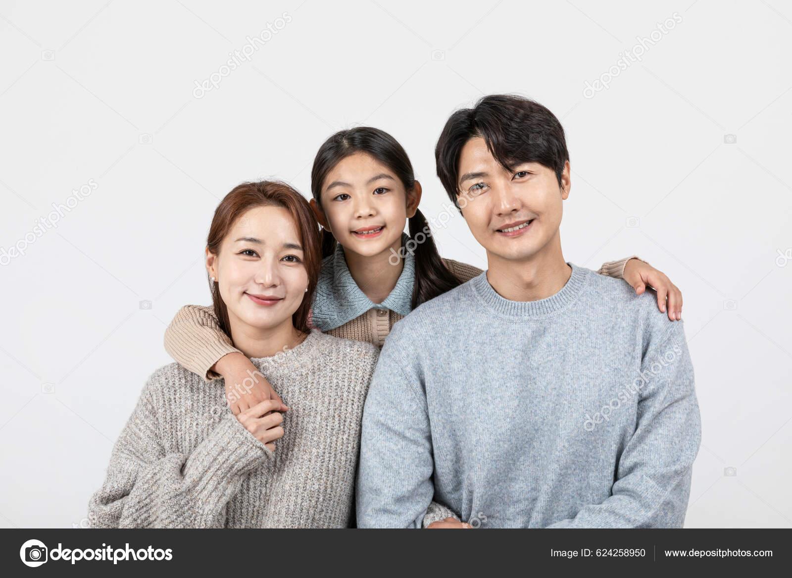 Happy Asian Korean Family Parents Daughter — Stock Photo © submission ...