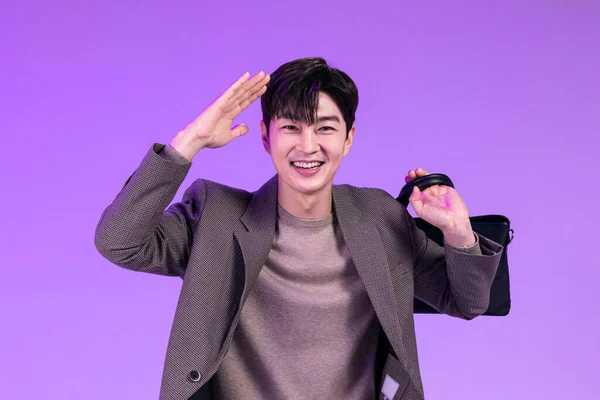 Flot Koreansk Ung Mand 'Erne Iført Moderne Hanbok Iført Hanbok ...