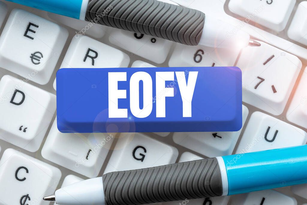 Señal que muestra Eofy, Visión general de la empresa una mega venta ...