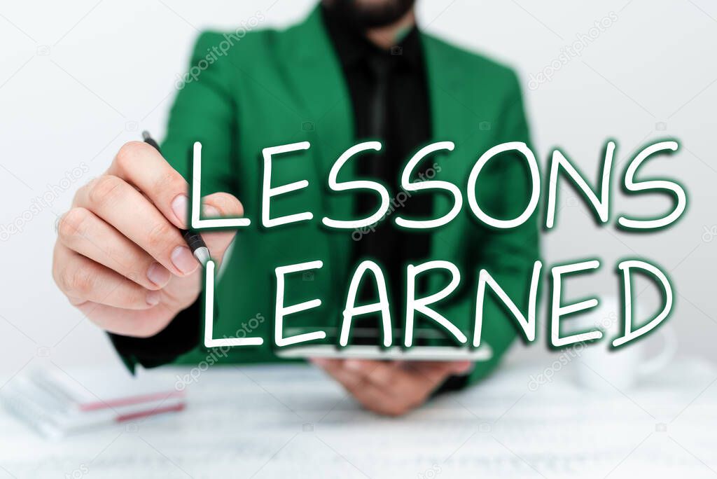 Exposición conceptual Lecciones aprendidas, Concepto que significa ...