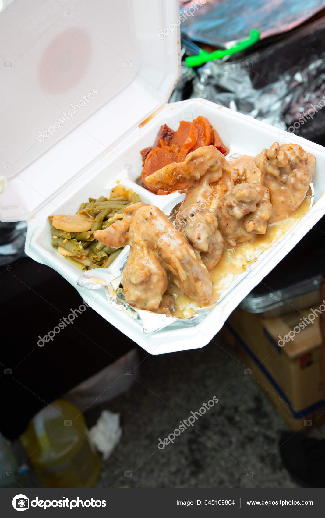 Soul Food Pollo Y Albóndigas