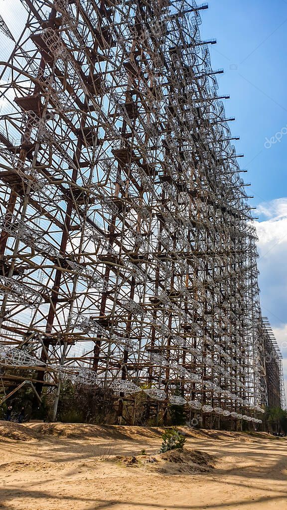 Secret Soviet Radar 'DUGA-1', called a woodpecker hidden in the forest ...