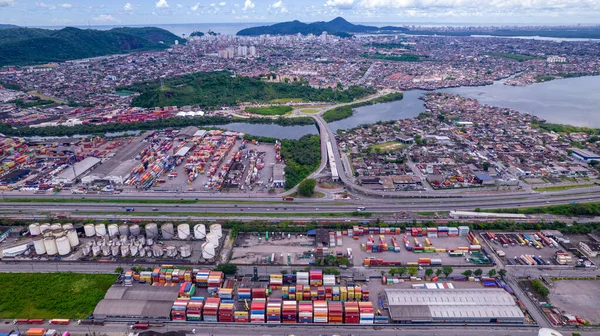 Porto Alemoa en Santos, Brasil. Área Industrial Marítima. Contenedores ...