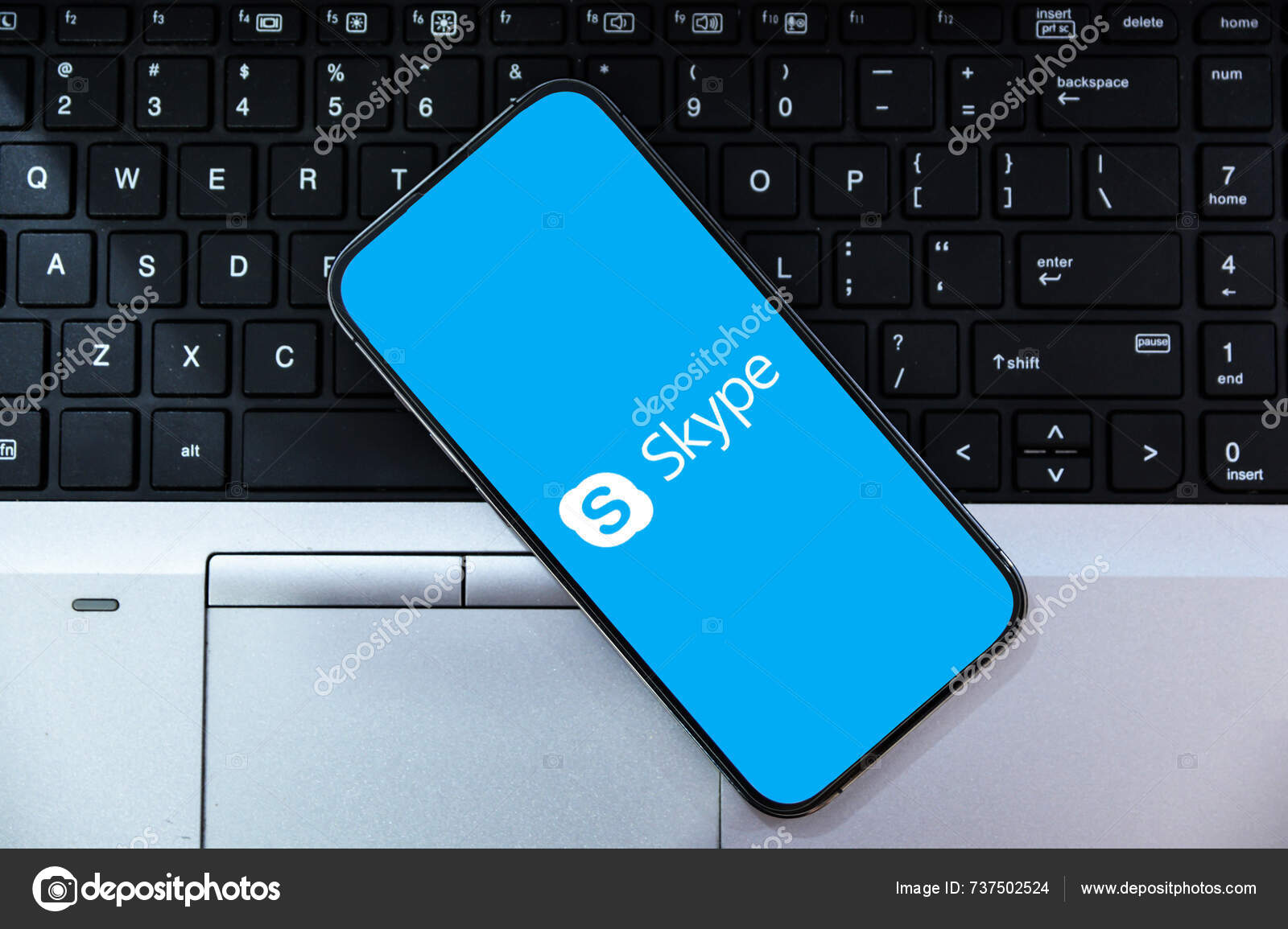 Skype Seamless Communication Integration Enhanced Professional Personal ...