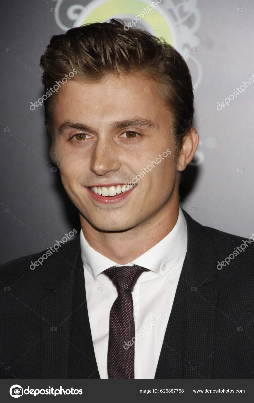 Footloose 2022 Kenny Wormald