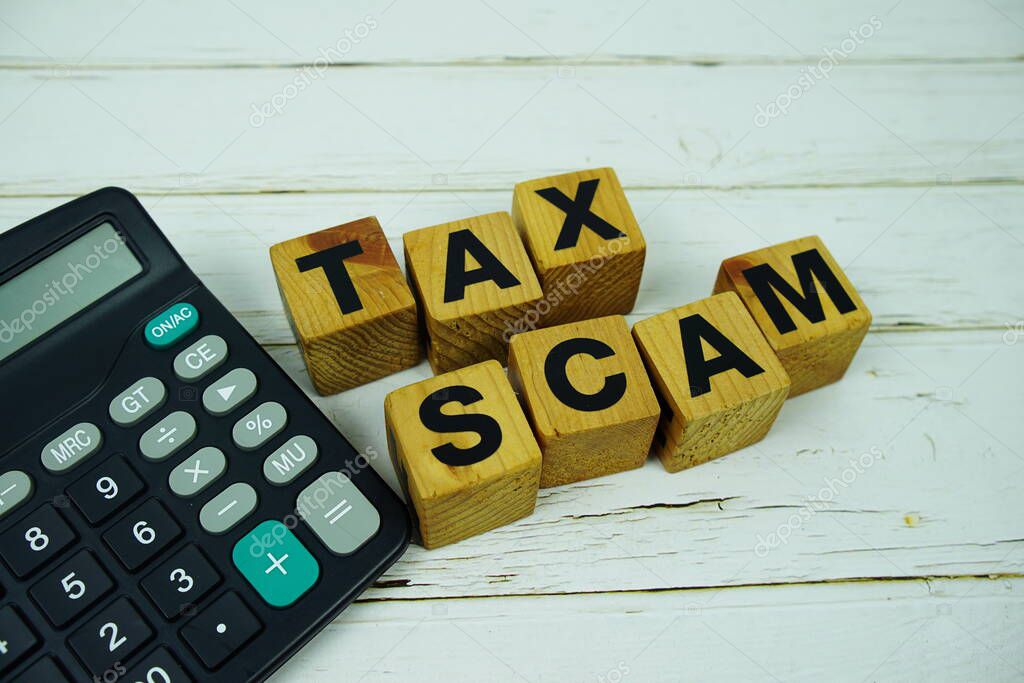 Letras del alfabeto de estafa de impuestos con vista superior ...