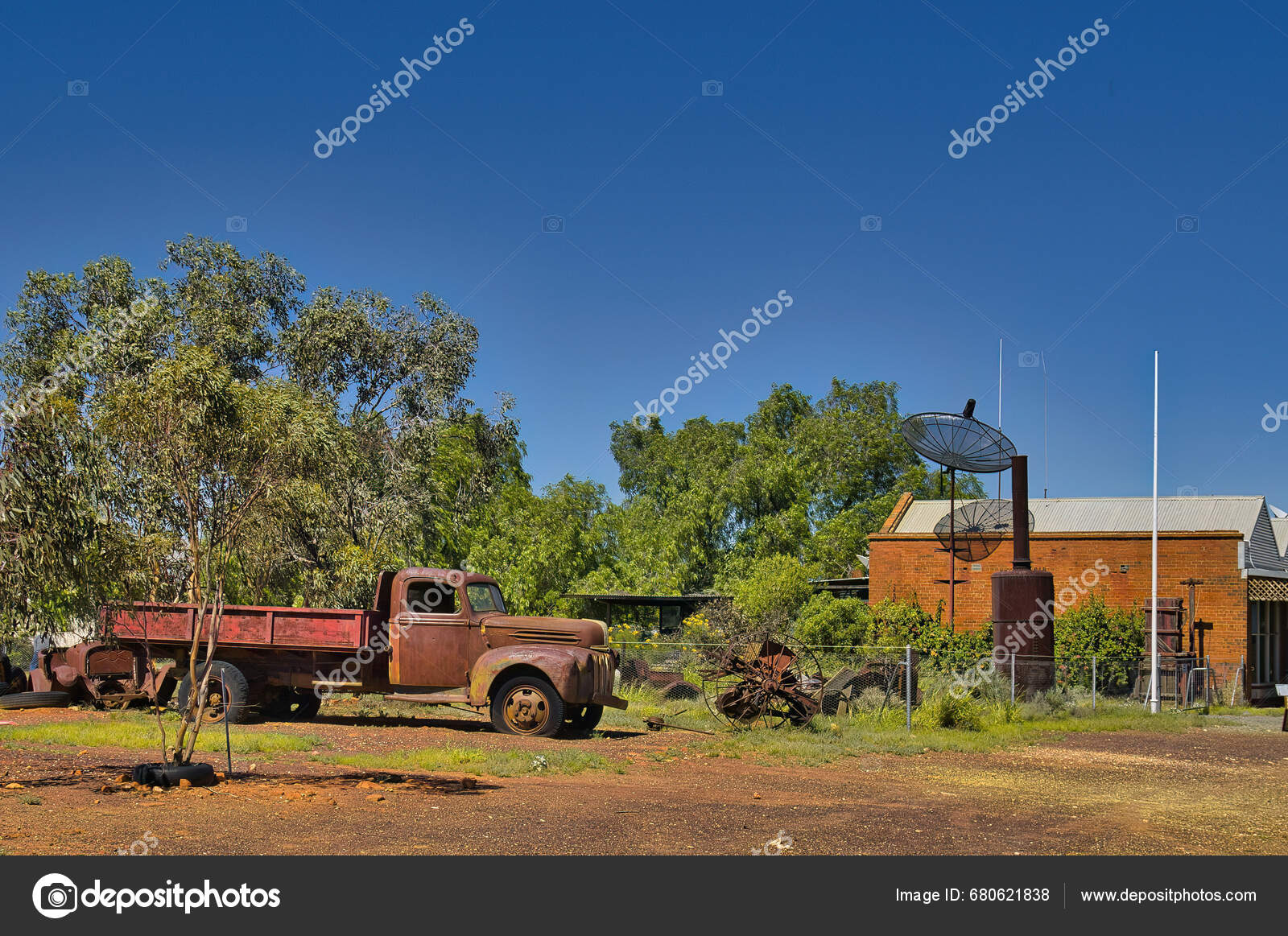Rusty Abandoned Old Truck Australian Outback Ghost Town Kookynie Shire ...