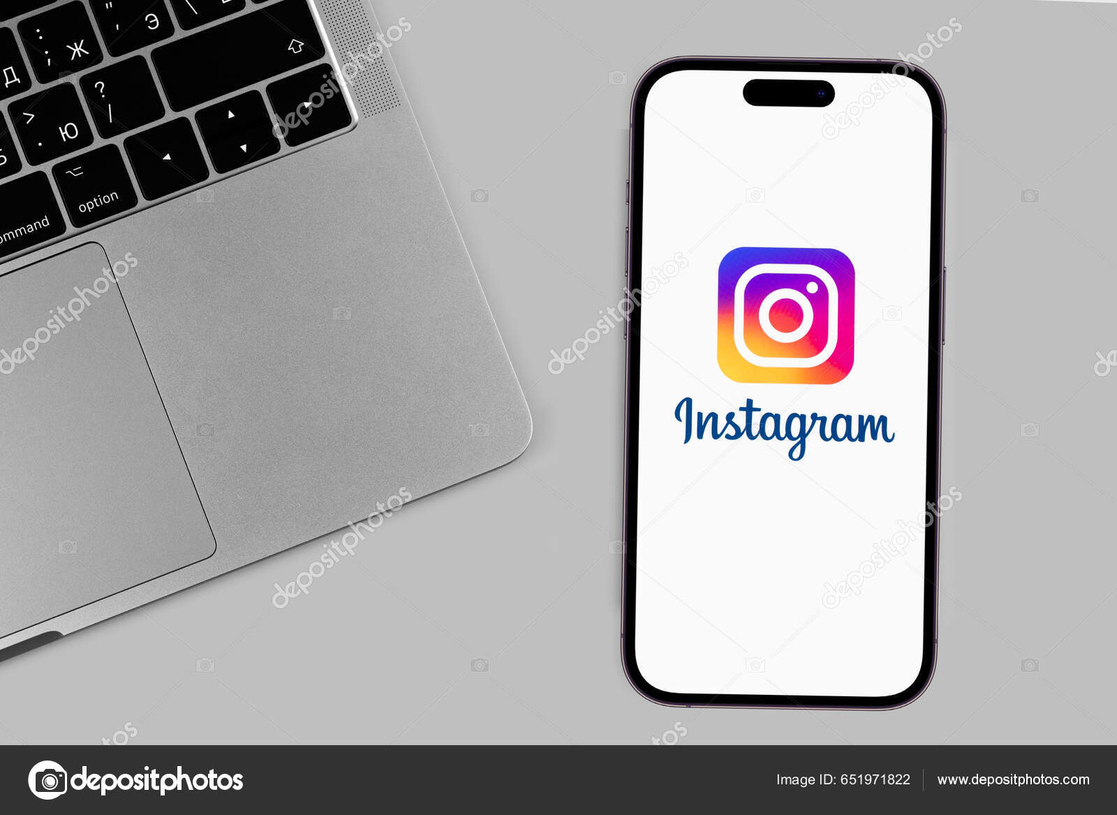 Instagram Logo Mobile App Screen Smartphone Iphone Macbook Keyboard ...