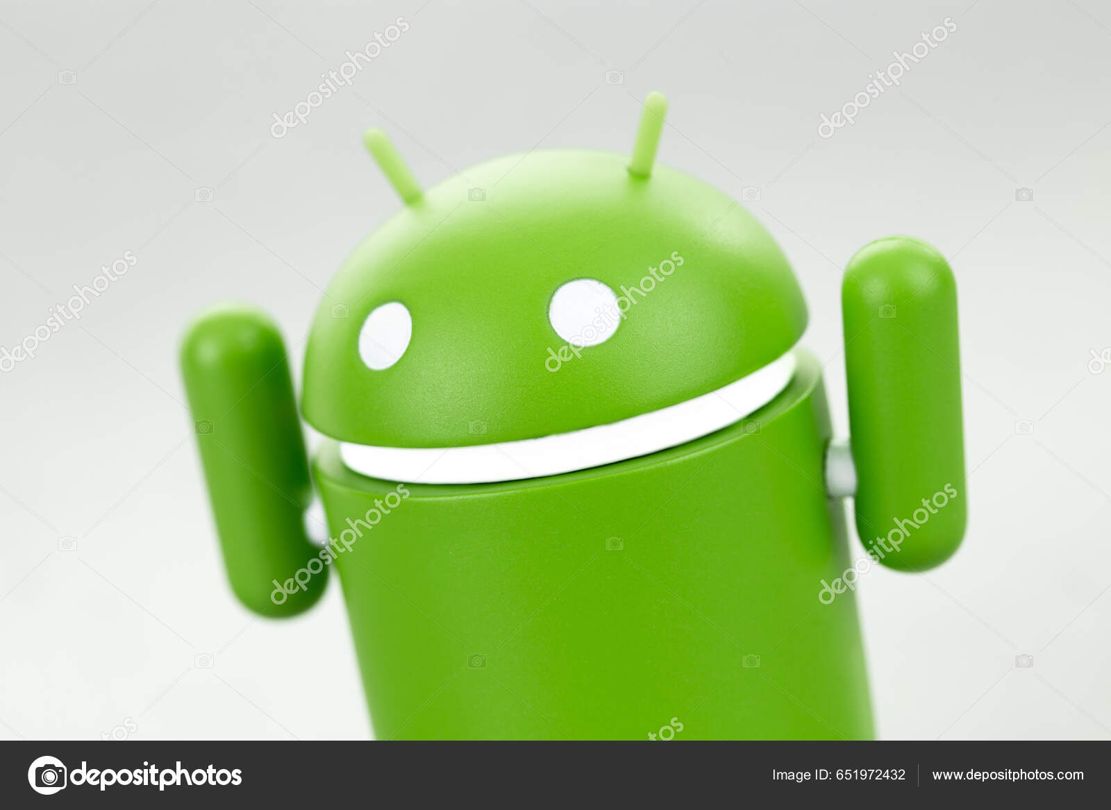 Google Android Figure Hands Grey Background Google Android Operating ...