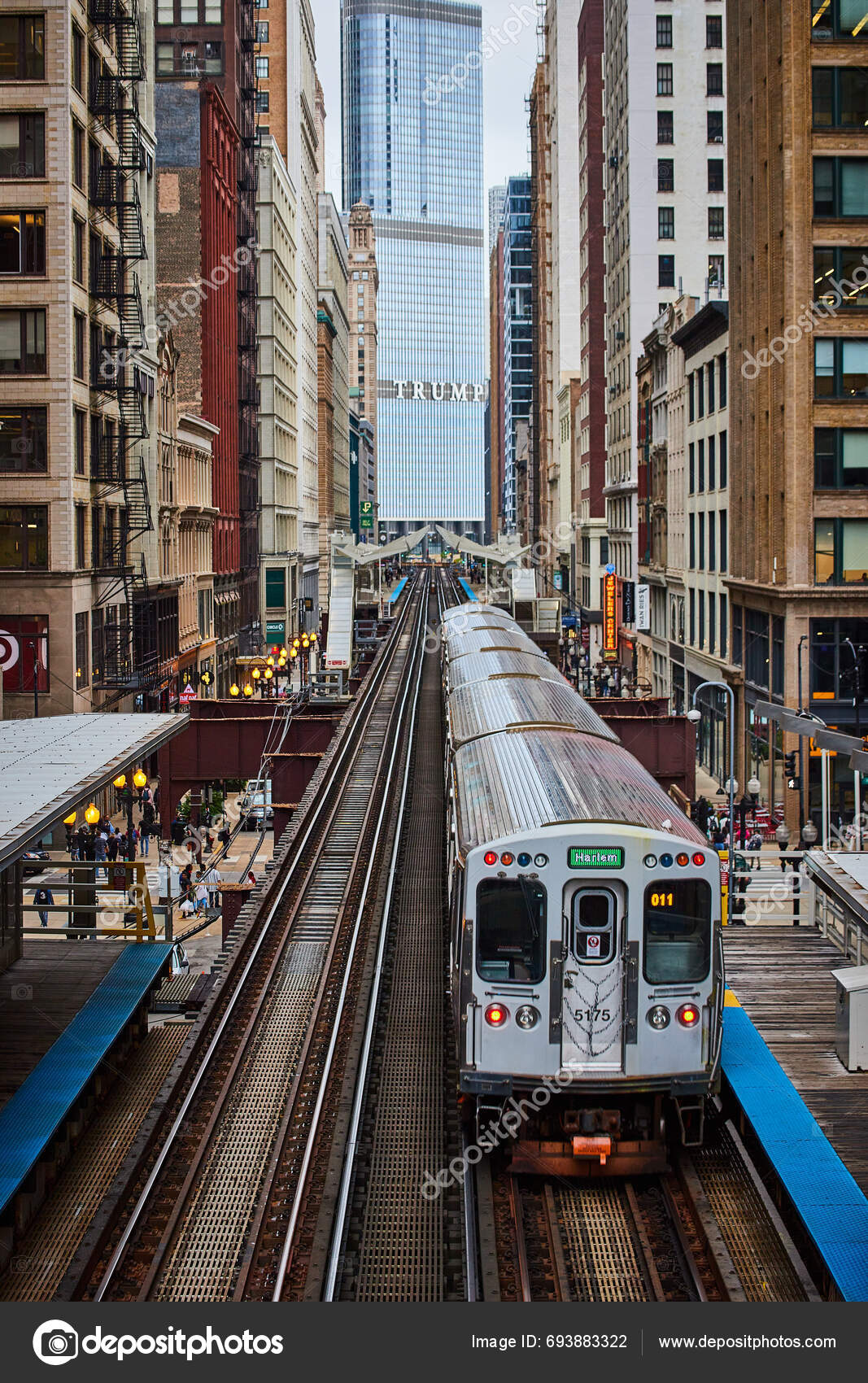 Daytime View Sleek Public Transit Train Marked Harlem Ready Tracks ...