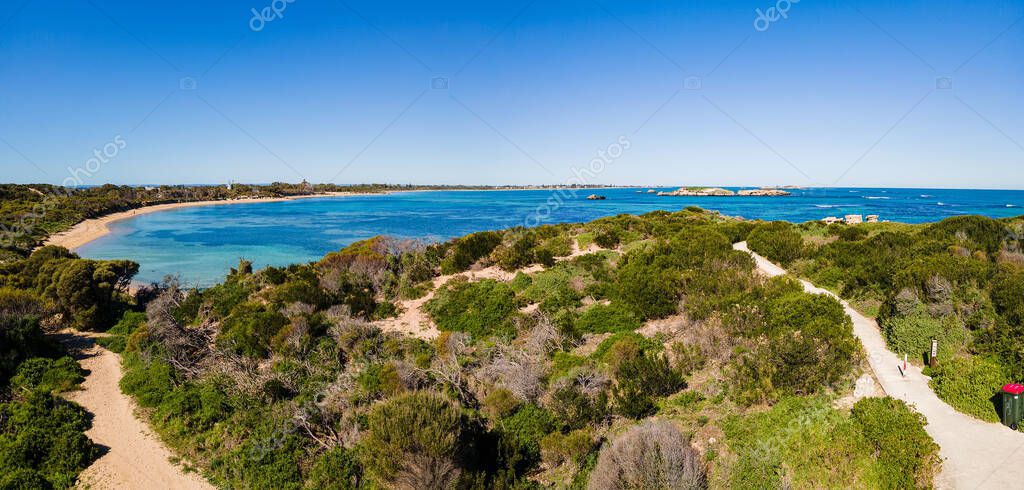 Vista aérea de Point Peron y Shoalwater Bay con formaciones rocosas de ...