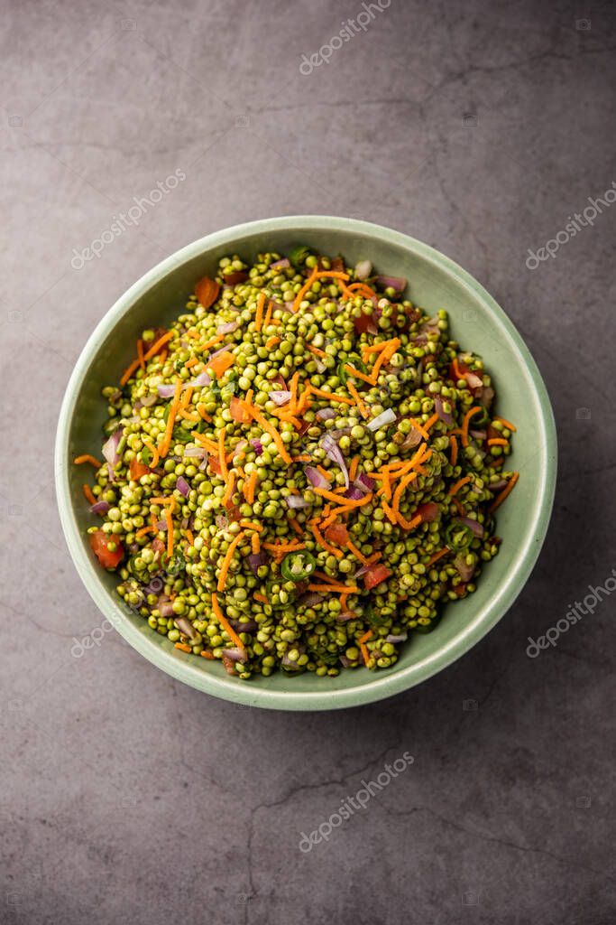 Hurda Ponkh Bhel made using Tender Jowar is a traditional savory snack ...