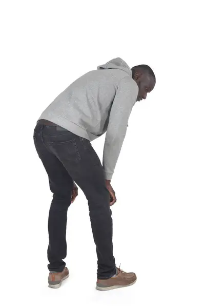 Imagens de Homem mijando agachado sem royalties | Depositphotos