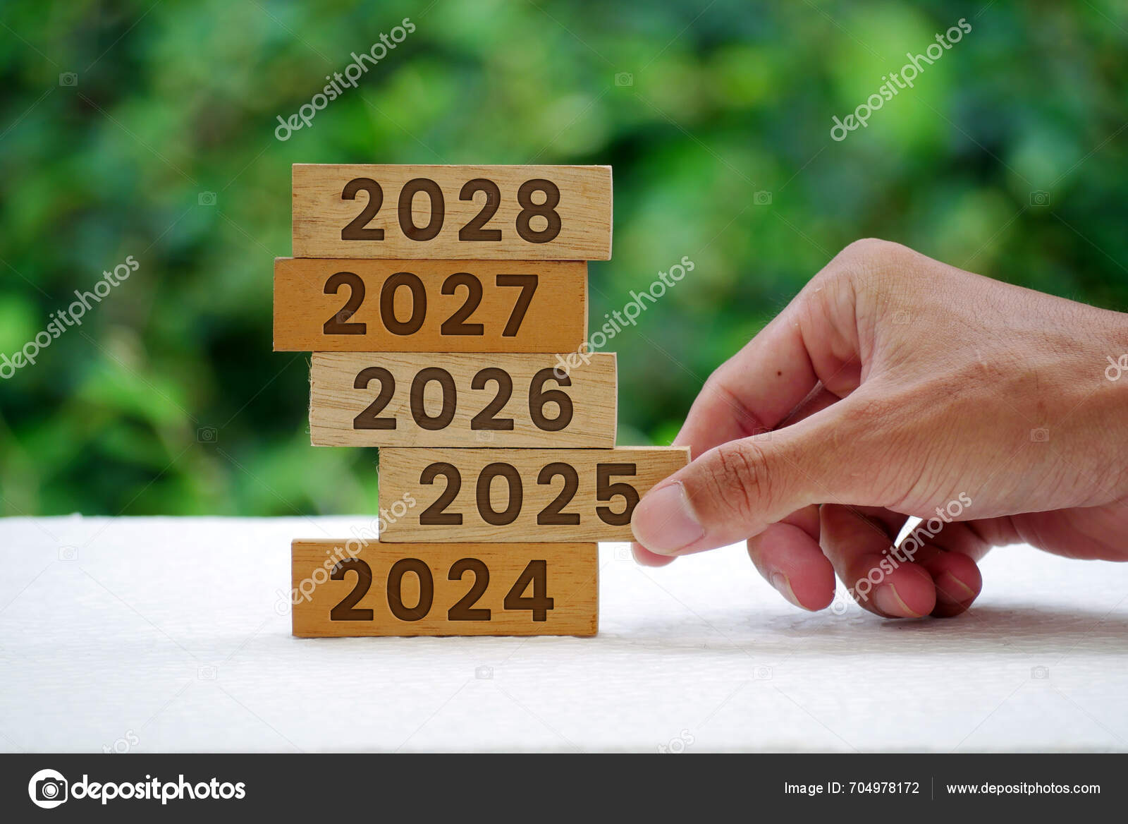Hand Pulling Wooden Block Says 2025 Wooden Tower Numbers 2024 — Stock ...