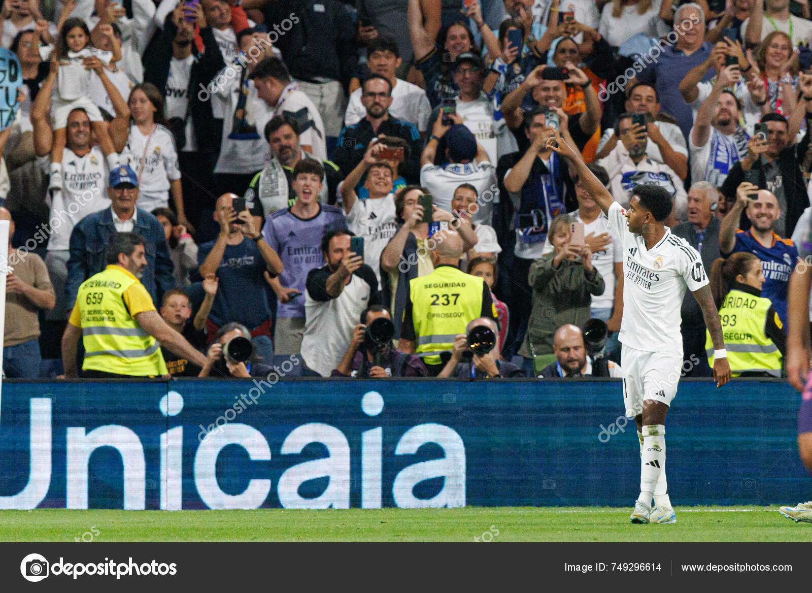 Rodrygo Goes Seen Celebrating Scoring Goal Laliga Sports Game Teams ...