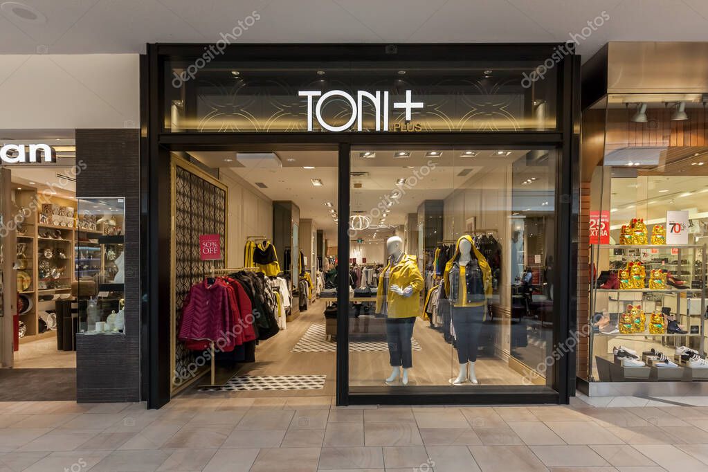 Toronto, Canadá - 12 de febrero de 2018: Tienda Toni Plus en el centro ...