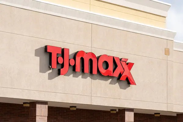 Tj maxx fotos de stock, imágenes de Tj maxx sin royalties | Depositphotos