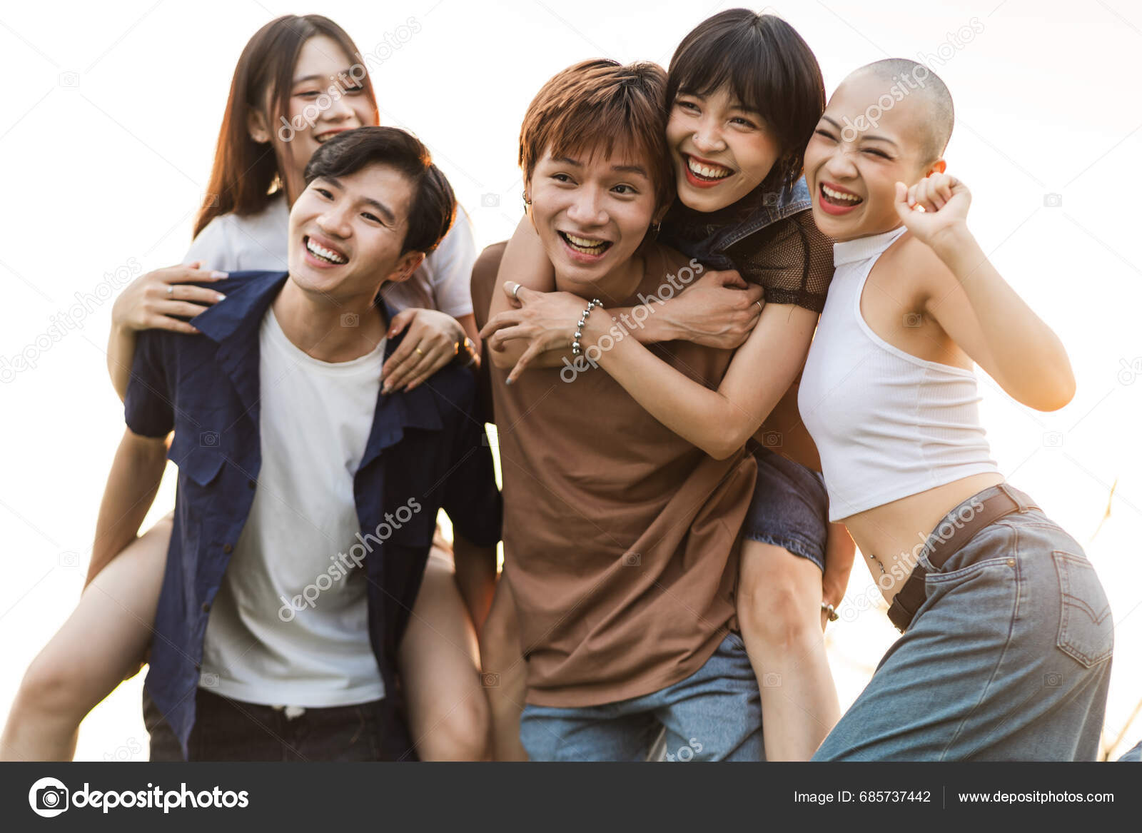 Image Group Young Asian People Laughing Happily Together — Stock Photo ...