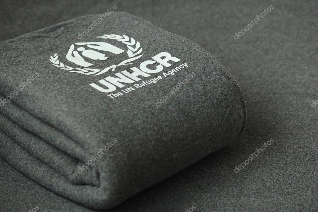 KYIV, UCRANIA - 4 de mayo de 2022 ACNUR El logotipo de la Agencia de ...