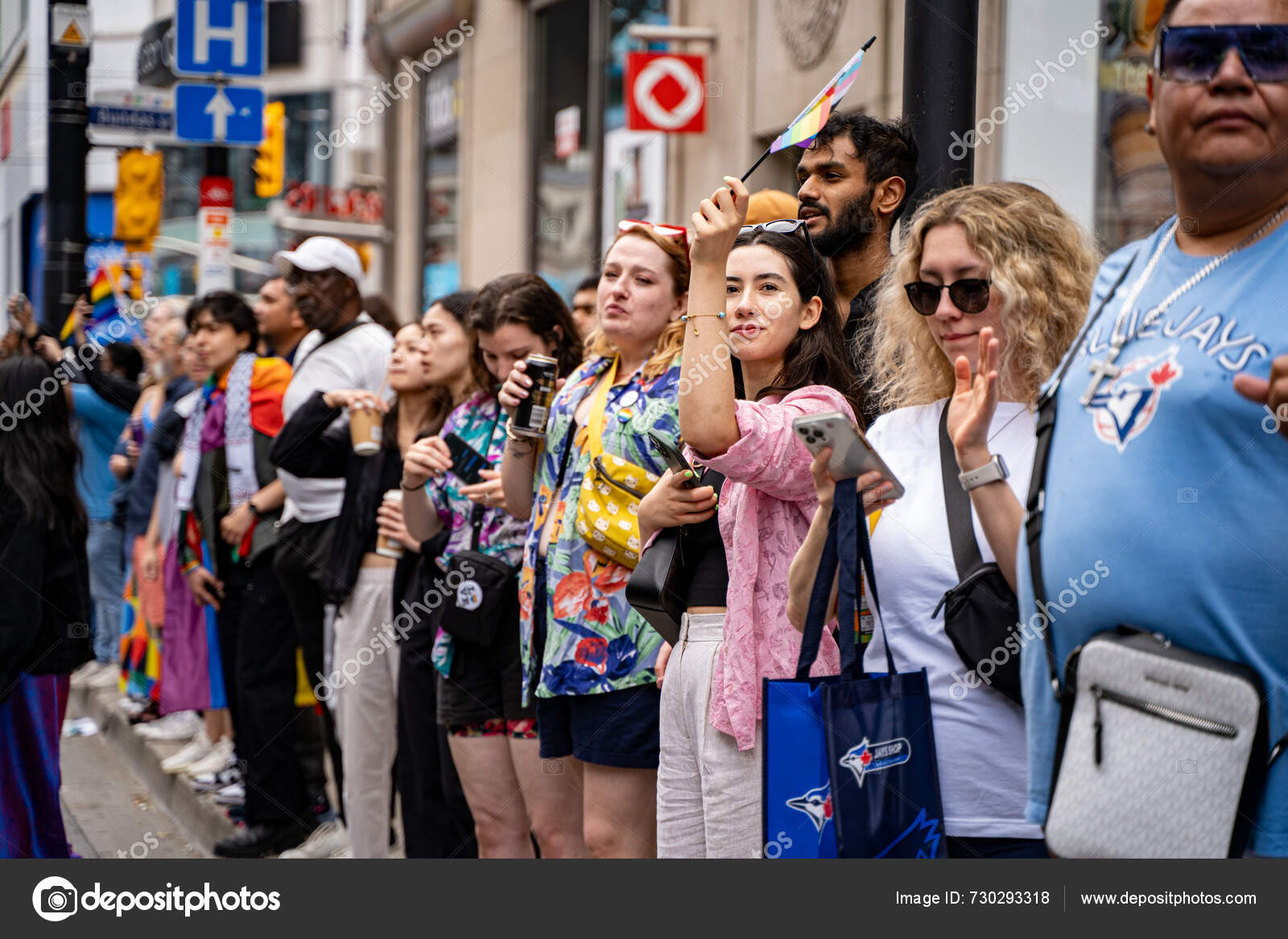 Spectators 2024 Annual Pride Parade Downtown Toronto Toronto Canada Jun ...
