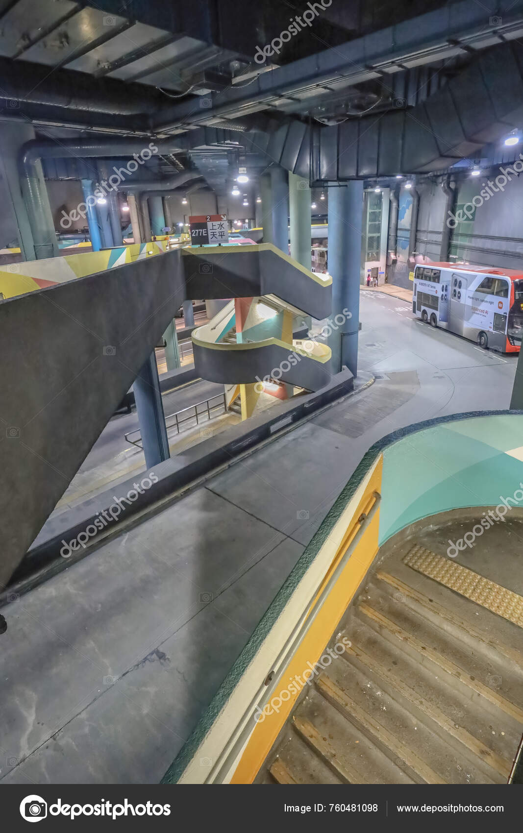 Kwun Tong District Oct 2024 Footbridge Lam Tin Public Transport — Stock ...