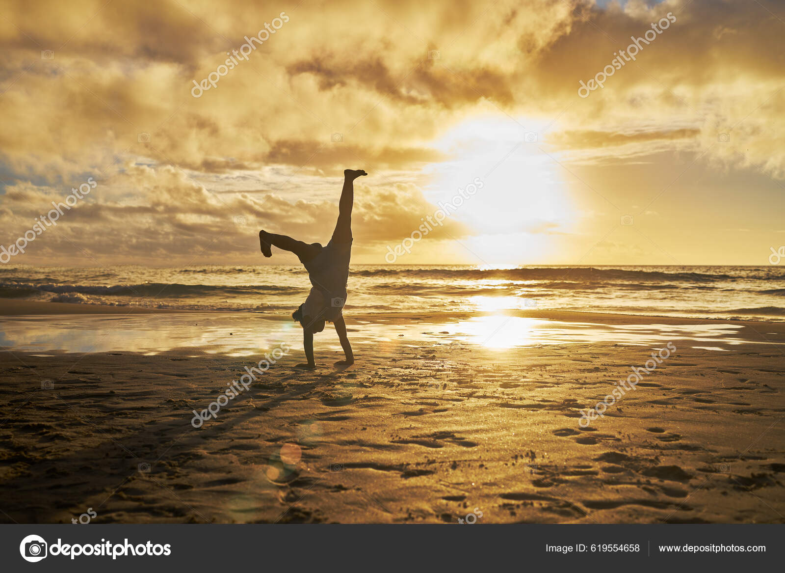 Silhouet Van Een Radslag