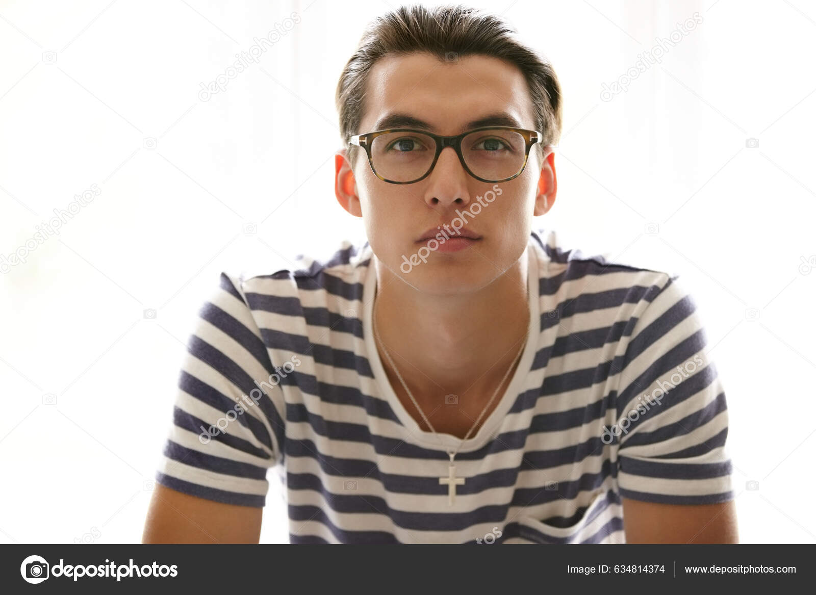 Modern Intellect Intense Looking Young Guy Wearing Spectacles — Stock ...